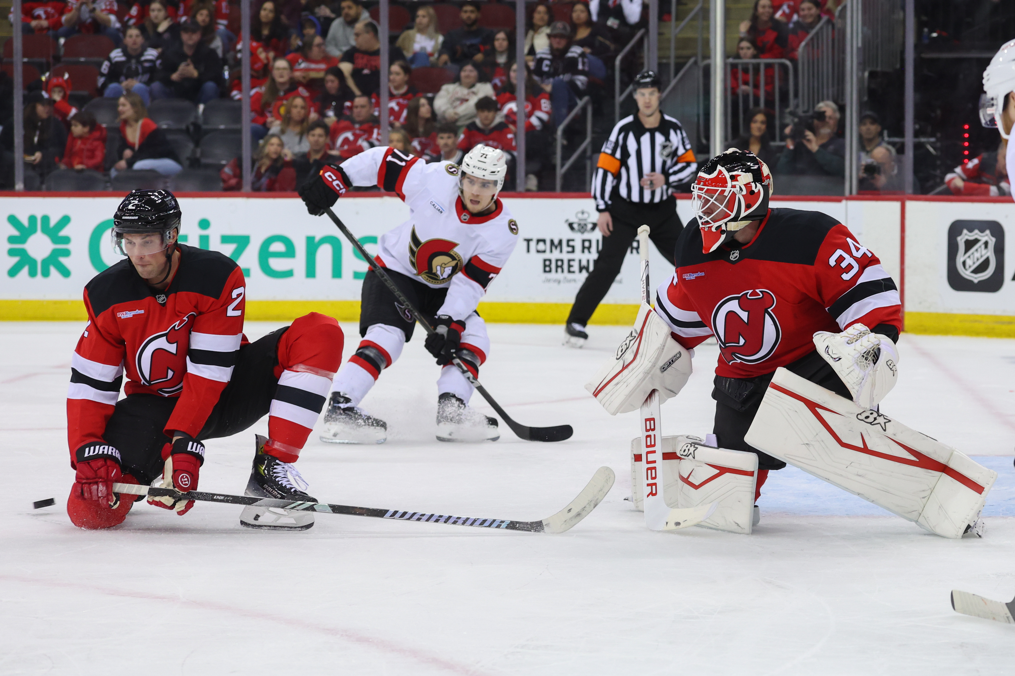 Devils Lose to Senators 3-2 Despite Late Surge